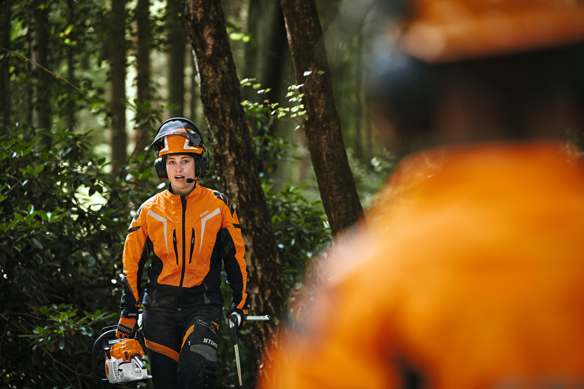 Características de la ropa de protección | STIHL